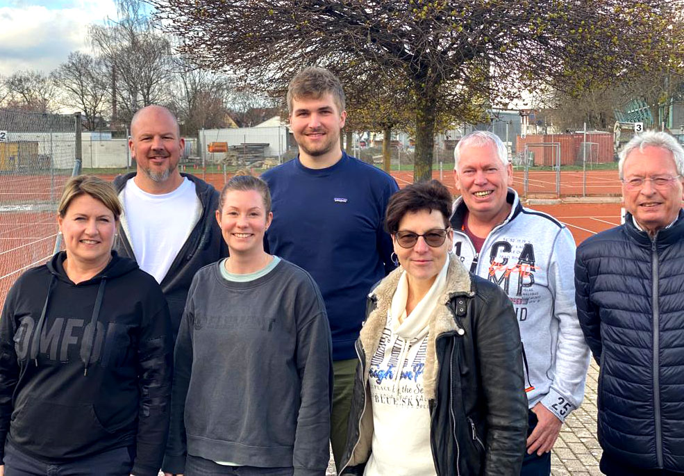 Neuer Vorstand am Ball - Tennisclub Kornwestheim e.V.